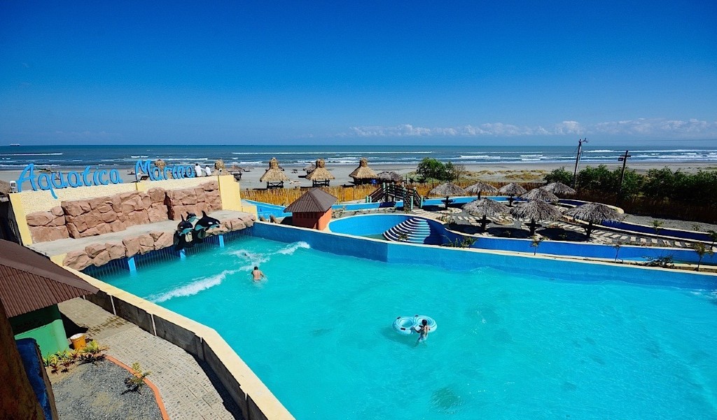 Aquatica Marina Water Park | Resort Swimming Pool