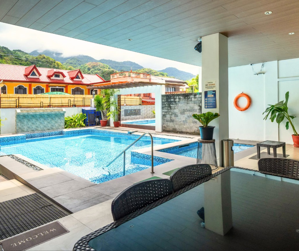 Arabella Hot Spring Resort | Resort Swimming Pool