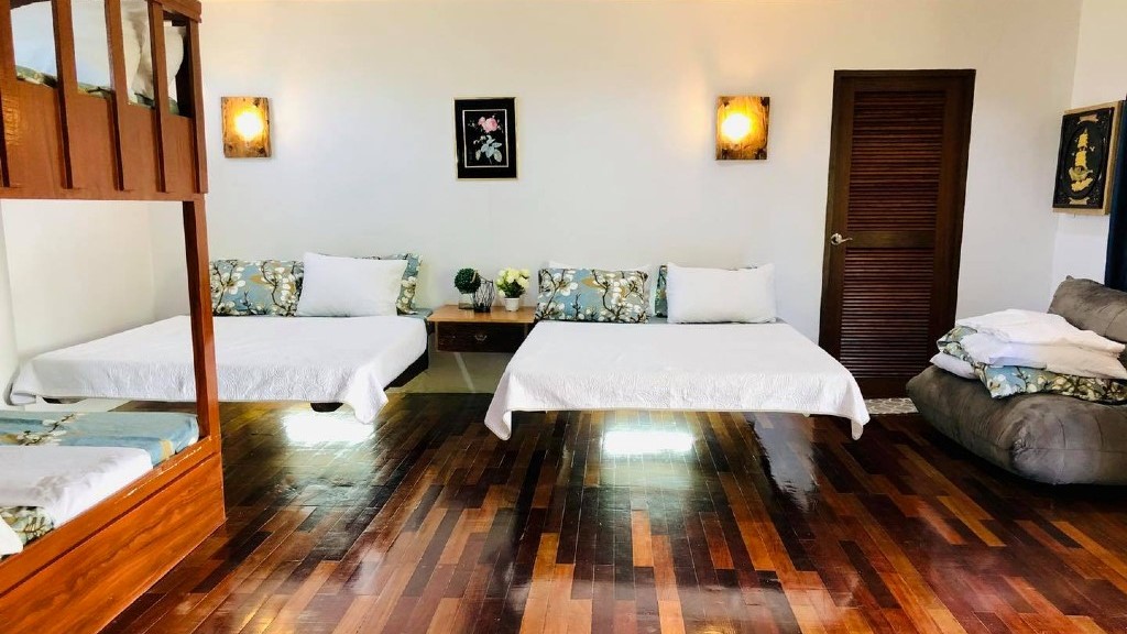 Manabat's Farm | Resort Swimming Pool