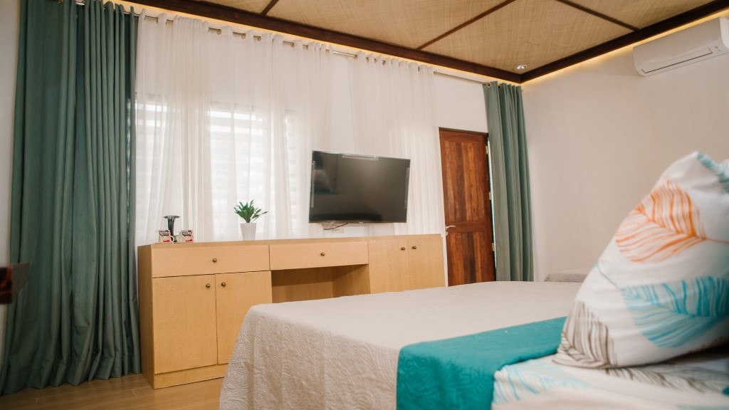 Manabat's Farm | Resort Swimming Pool