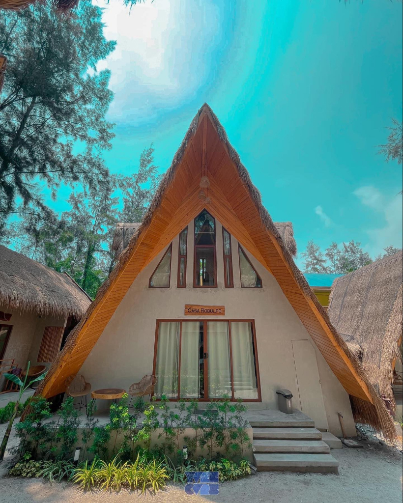 Paradise Point Liwa | Resort Swimming Pool