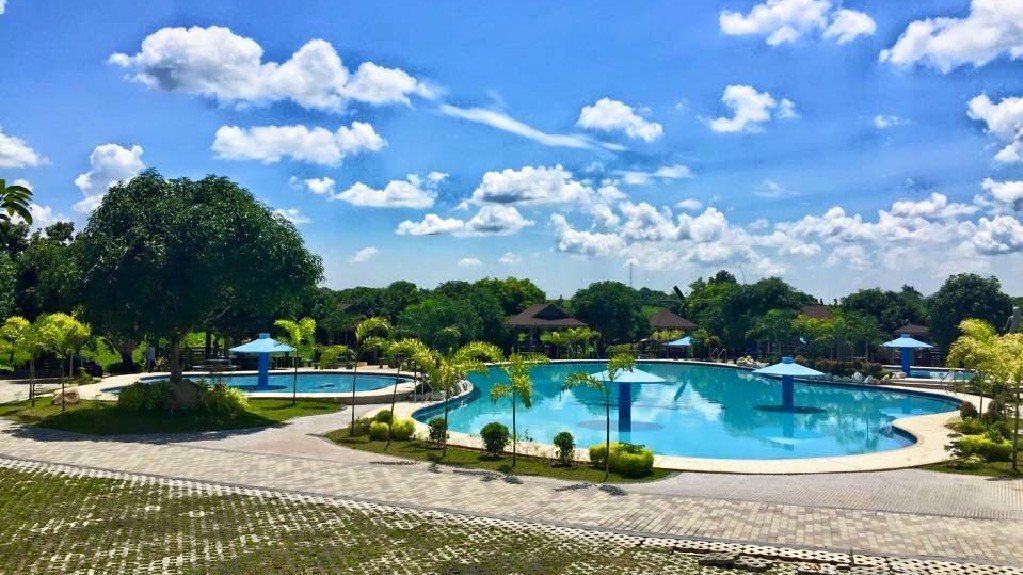 SMV Mango Farm Resort | Resort Swimming Pool