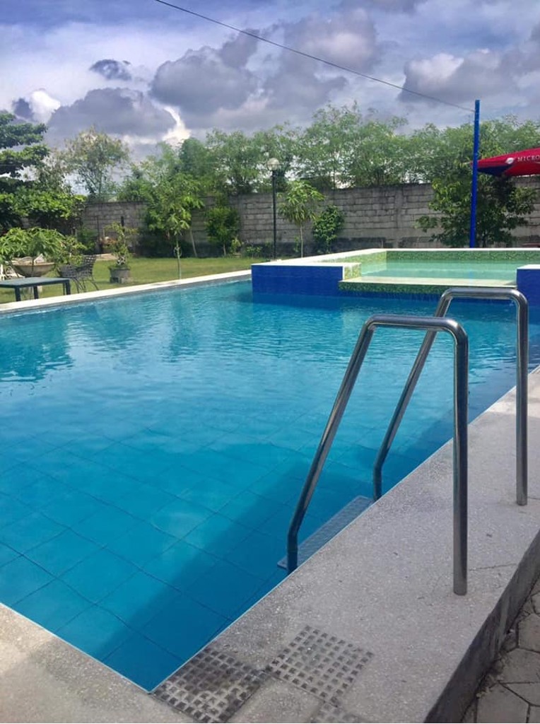 The Habitat | Resort Swimming Pool
