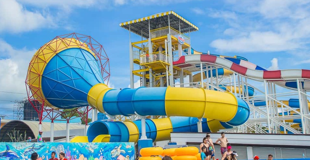 WaterWorld Cebu | Resort Swimming Pool